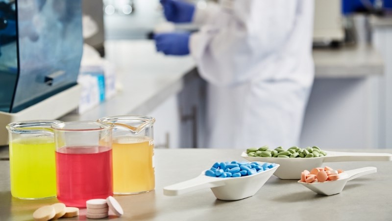 Hãng sản xuất Thompson & Capper Ltd của nước nào? Có tốt không?