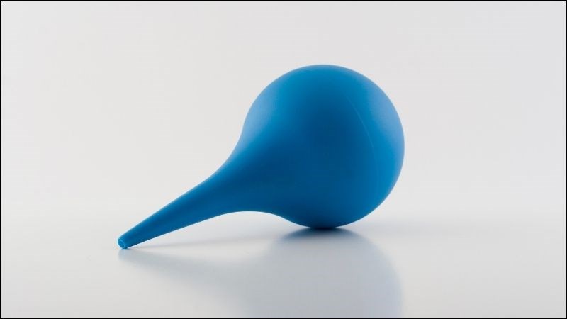 7 cách lấy ráy tai an toàn và đơn giản bạn cần biết