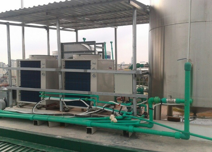 What is a central hot water system? Principle of operation and ...