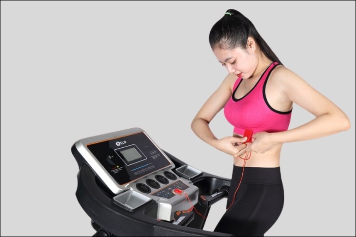 What is a safety lock on a treadmill? How to use a safety lock on a ...