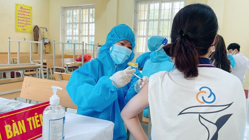 Hiểu đúng về sốc phản vệ sau khi tiêm Vaccine ngừa COVID-19