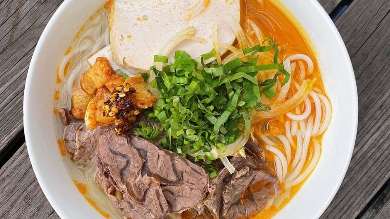 Bún bao nhiêu calo? Ăn bún có béo không? Cách ăn bún không lo tăng câ