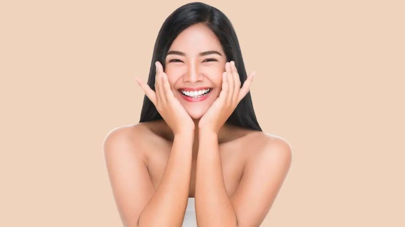 Cây sầu đâu là gì? 9 công dụng điều trị bệnh và lưu ý sử dụng