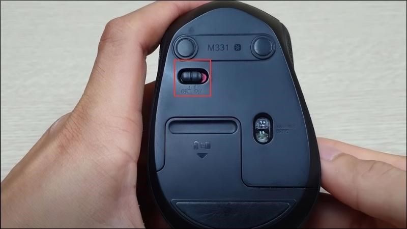 Hướng dẫn cách tháo chuột không dây tại nhà vô cùng đơn giản ...