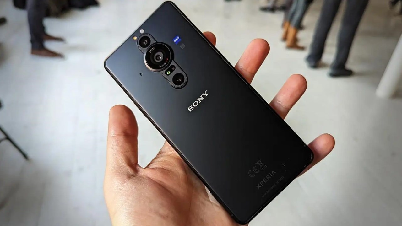 Sony Xperia Pro-II bị rò rỉ hệ thống camera tương tự như máy ảnh DSLR