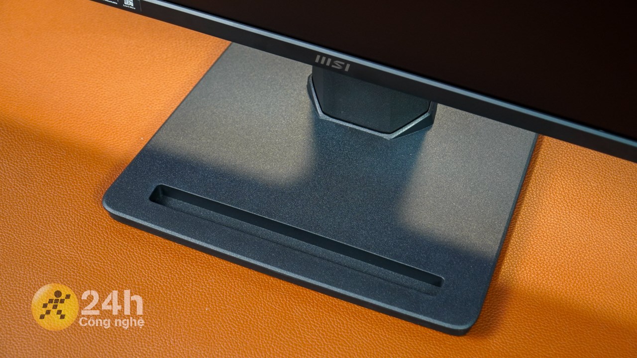 Trên tay MSI PRO MP251: Màn hình hoàn thiện tốt, tần số quét 100 Hz