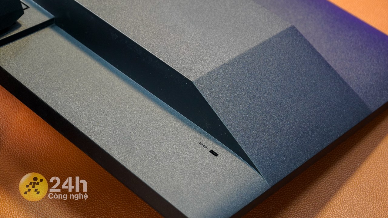 Trên tay MSI PRO MP251: Màn hình hoàn thiện tốt, tần số quét 100 Hz