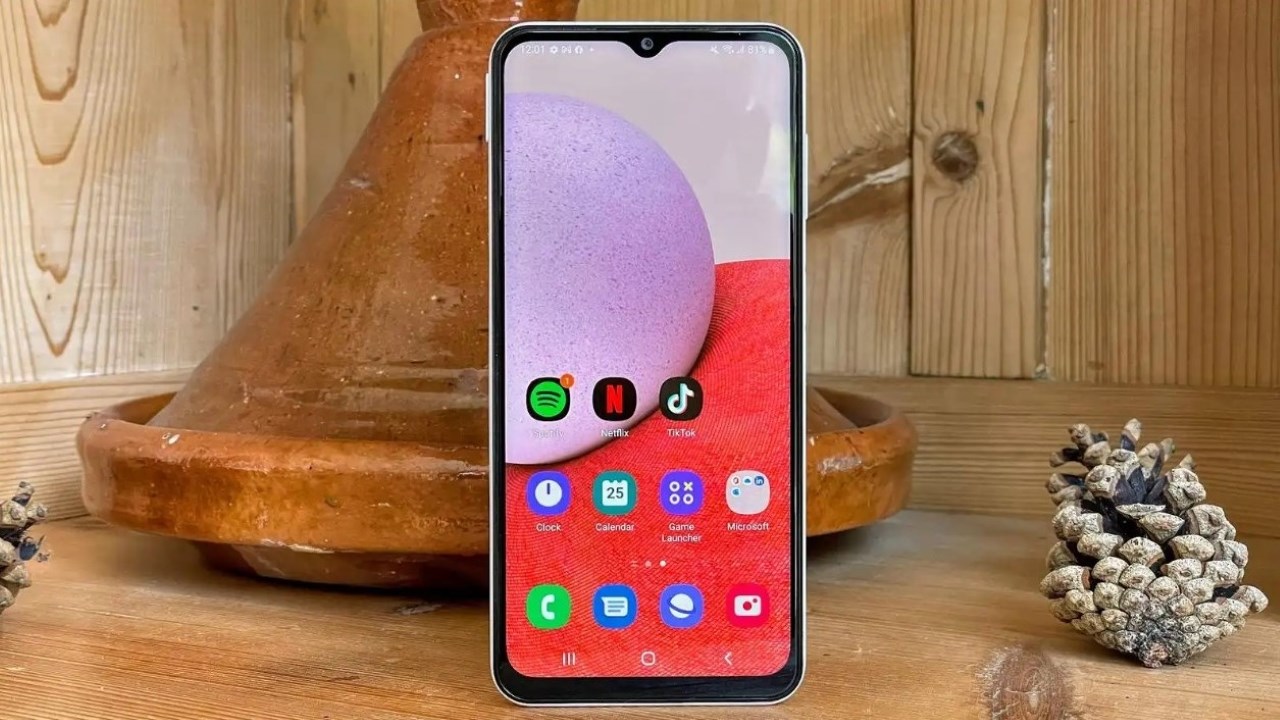 Galaxy A13 4G được 'lên đời' One UI 6.0, kiểm tra và cài đặt ngay thôi