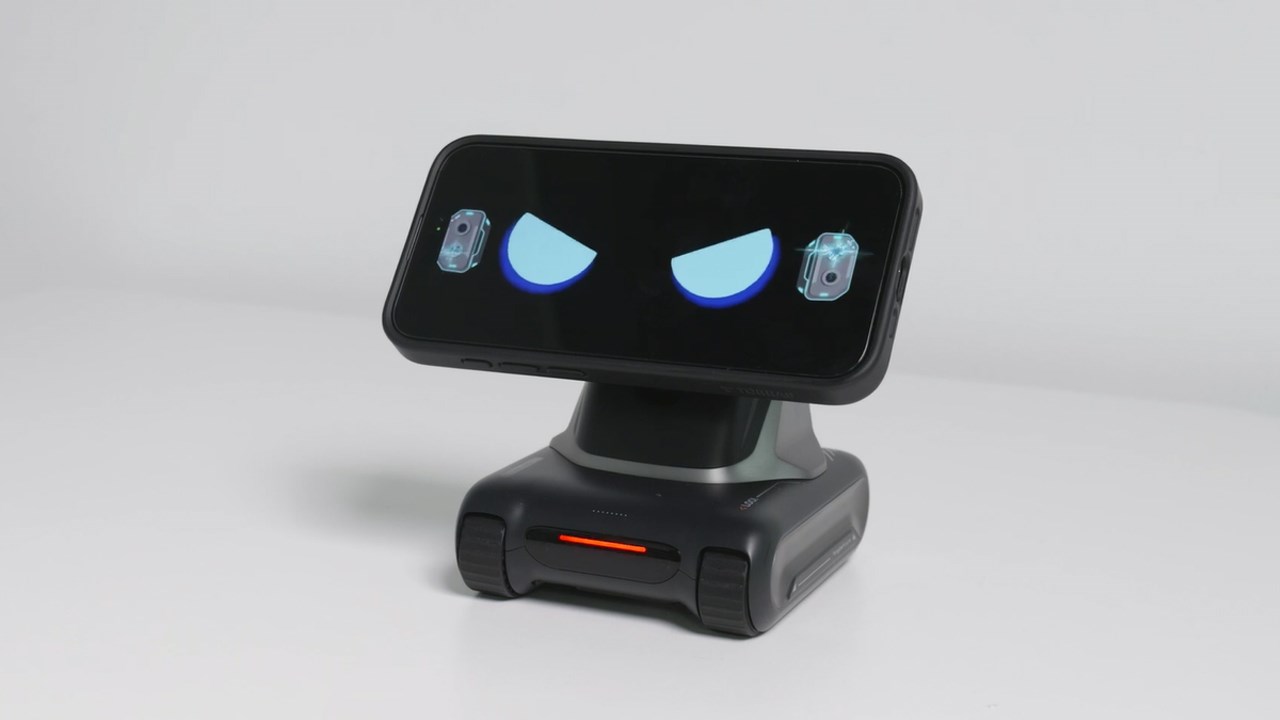 Trên tay LOOI Robot: Biến smartphone của bạn trở nên 'sống động' hơn