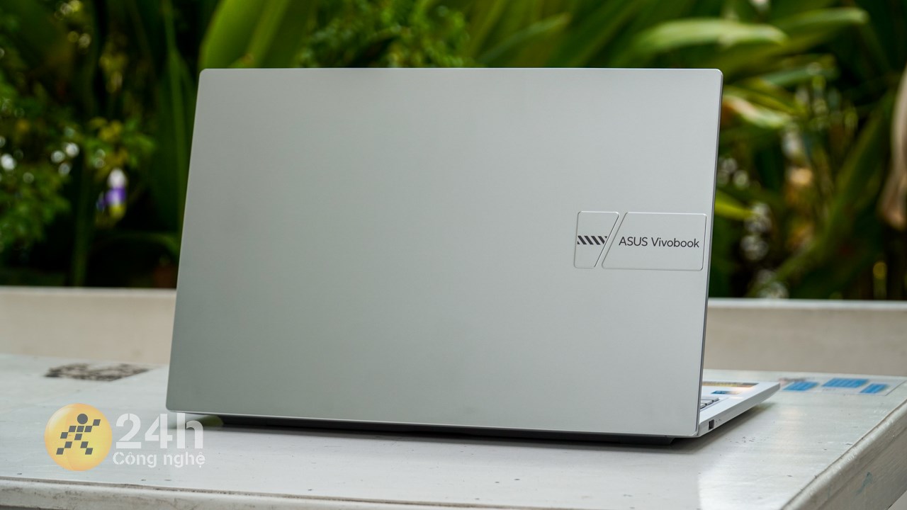 Đánh giá ASUS Vivobook 15 X1504ZA: Thiết kế tối giản, hiệu năng tốt