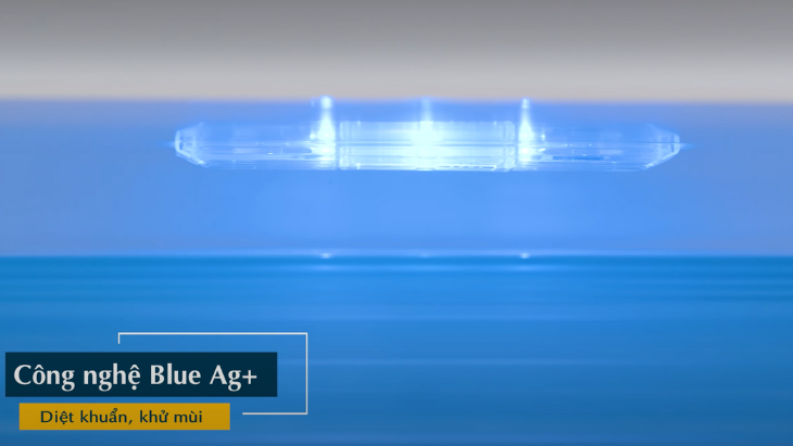 Đánh giá chi tiết Tủ lạnh Panasonic Inverter 234 lít NR-TV261BPKV