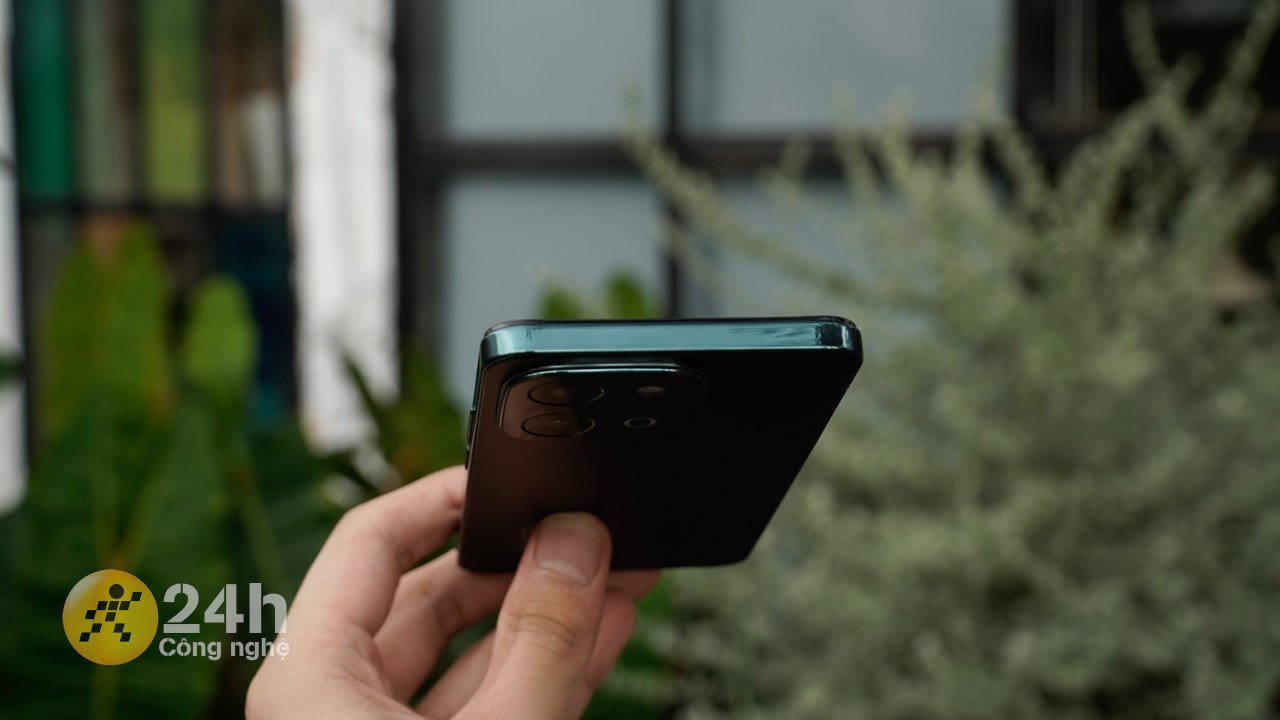 Trên tay Vivo Y28: Thiết kế bắt mắt, cấu hình tốt, pin lớn, giá tốt