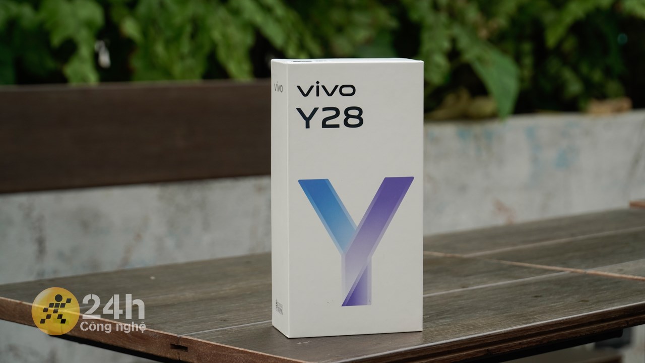 Trên tay Vivo Y28: Thiết kế bắt mắt, cấu hình tốt, pin lớn, giá tốt