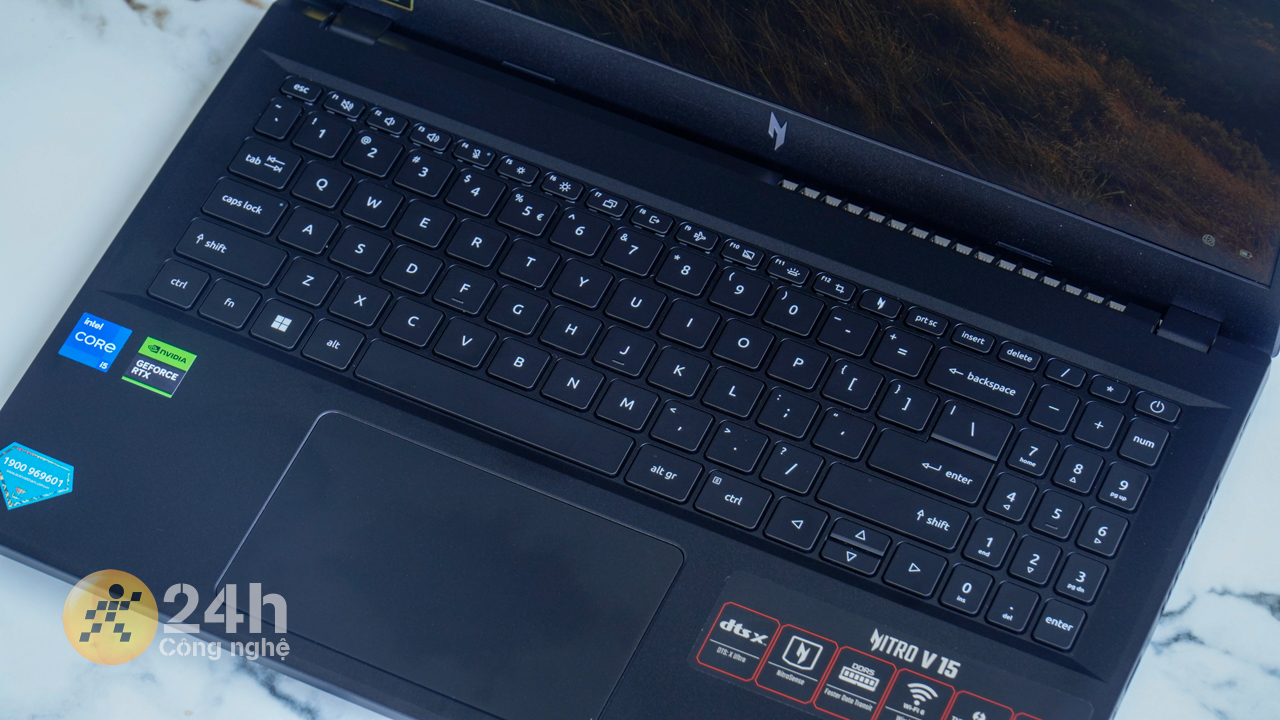 Đánh giá Acer Nitro V ANV15: Intel Core i5 Gen 13 và RTX 4050 mạnh mẽ