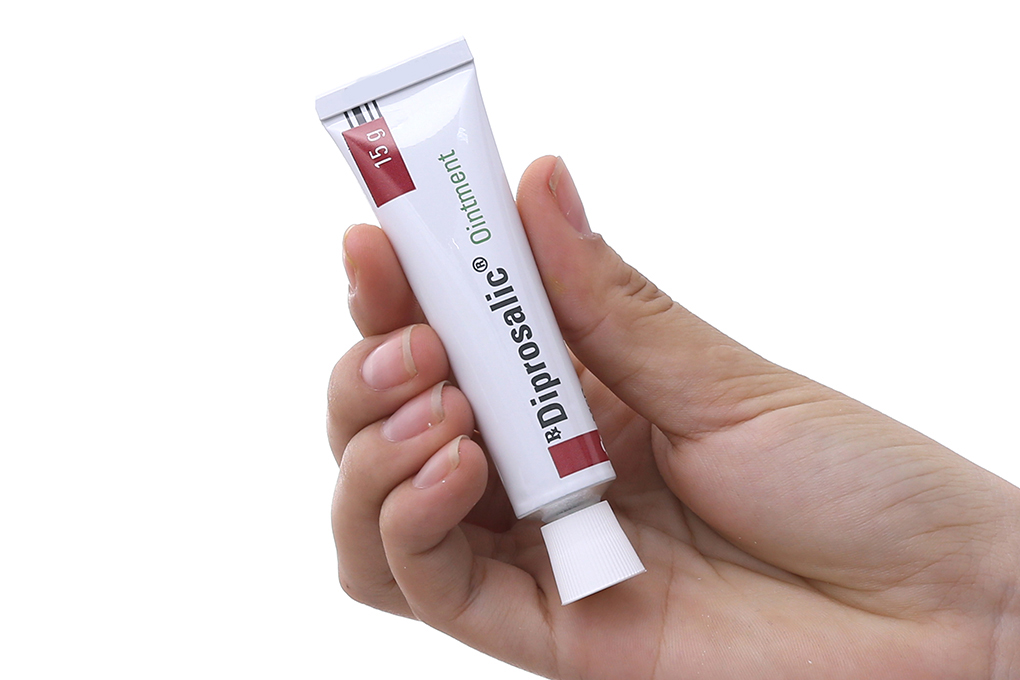 Thuốc mỡ Diprosalic Ointment trị viêm da tuýp 15g - 08/2024 ...