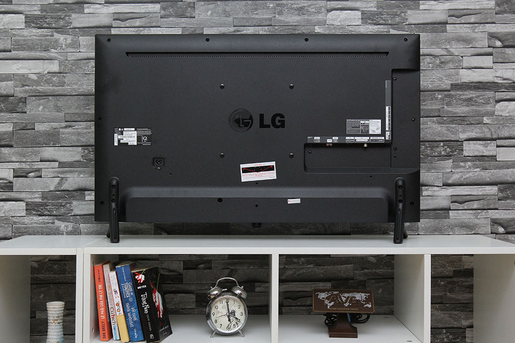 Smart Tivi LG 42 inch 42UB700T - giá tốt, có trả góp