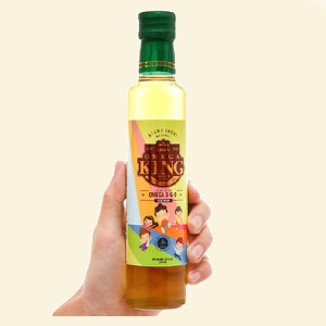 Dầu ăn Omega King Kiddy chai 250ml giá tốt tại Bách hoá XANH