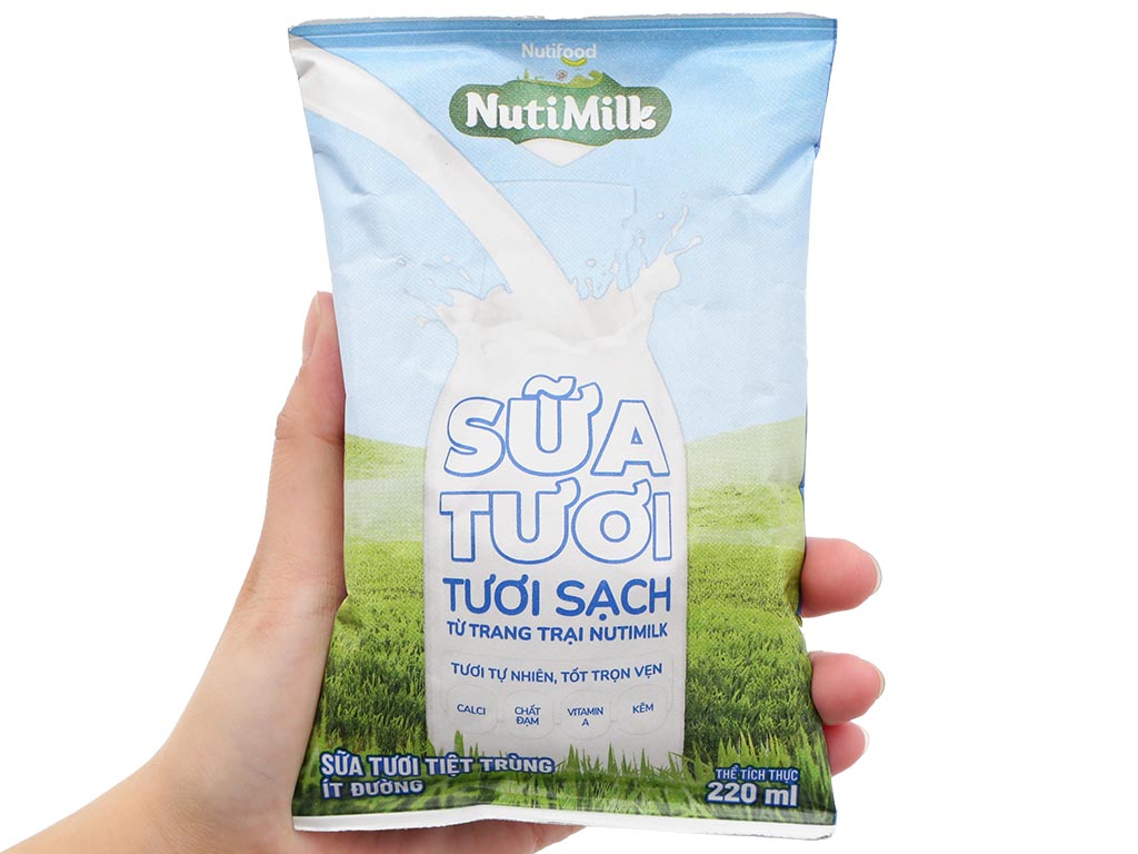 48 bịch sữa ít đường Nutimilk tươi sạch 220ml Bách hóa XANH