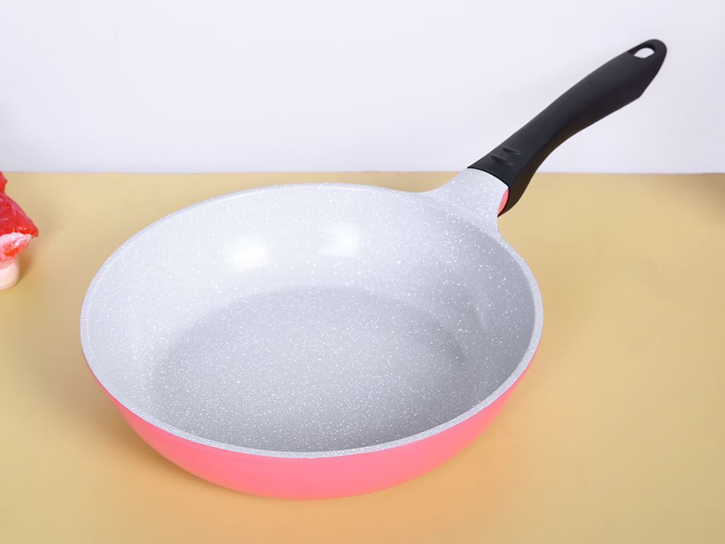 Chảo đúc Green Cook GCP03 24cm giá tốt tại Bách hoá XANH