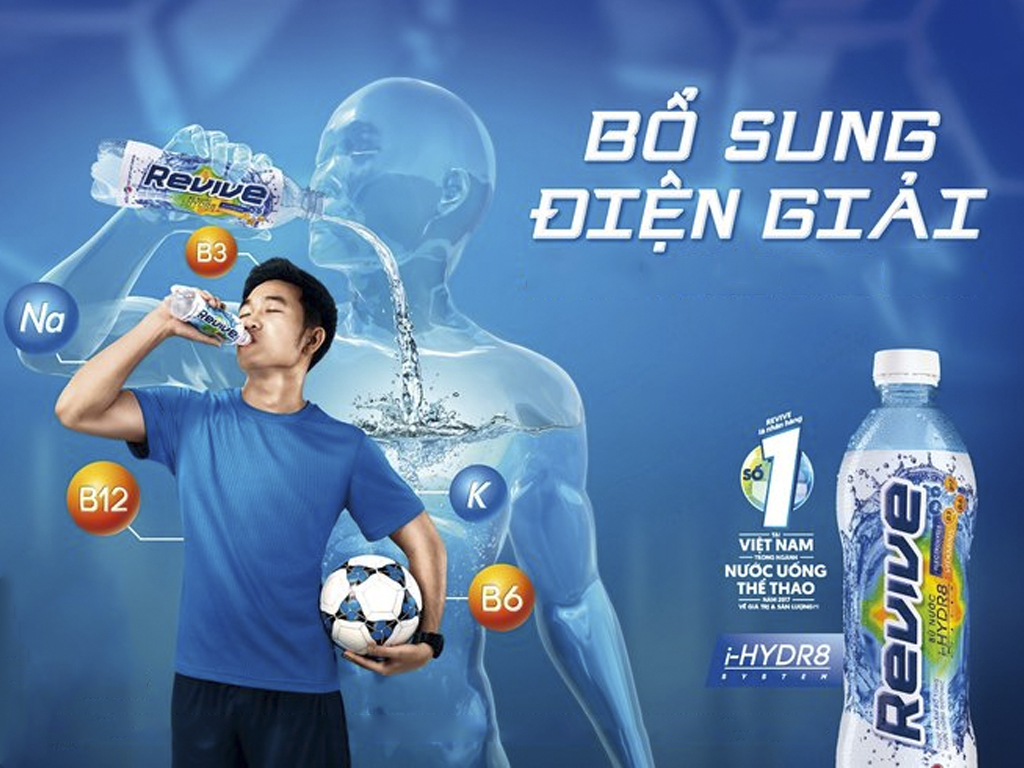 Nước uống bù khoáng Revive 500ml giá tốt tại Bách hoá XANH