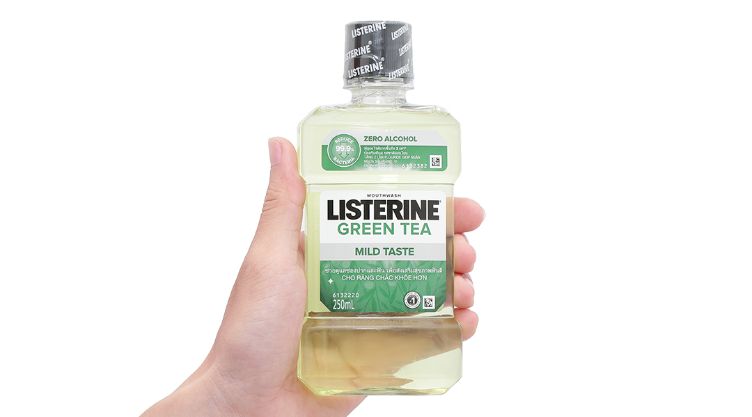 Nước súc miệng Listerine Natural Green Tea không cay ngừa mảng bám chai ...