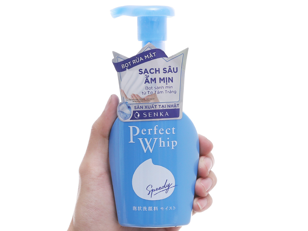 Bọt rửa mặt Senka dưỡng ẩm 150ml giá tốt tại Bách hóa XANH
