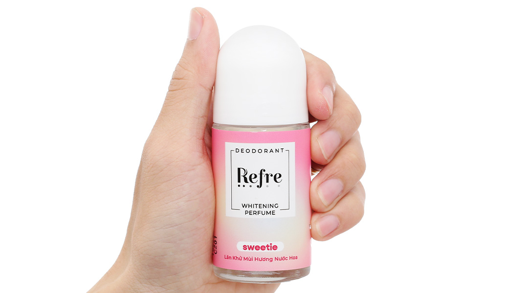 Lăn khử mùi Refre Whitening Perfume hương ngọt ngào chai 40 ml - 07/ ...