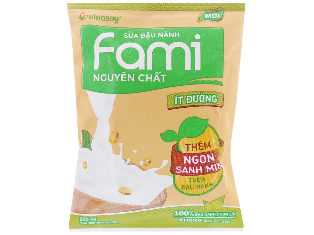 Sữa đậu nành nguyên chất ít đường Fami bịch 200ml