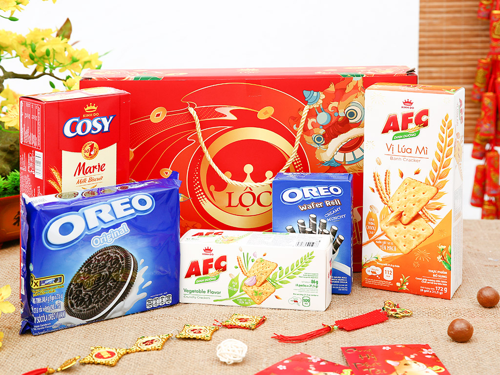 Bộ quà Tết Kinh Đô Lộc III đỏ hộp 752.4g tại Bách hóa XANH