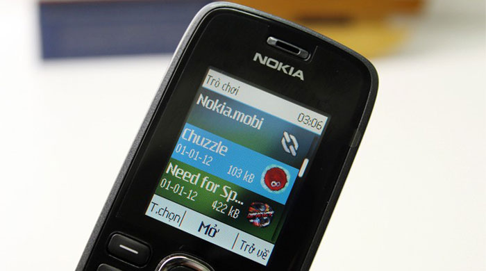 So sánh chi tiết Điện thoại Nokia 112 với Nokia 112 | Thegioididong.com