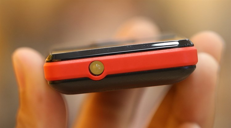 Điện Thoại Itel it2180, nghe gọi liên tục 18h | Thegioididong.com