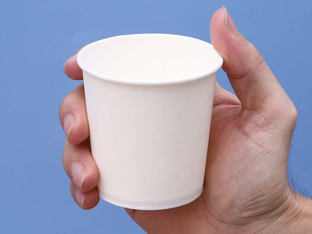 Ly giấy trơn Hunufa 180ml (50 cái) tại Bách hóa XANH