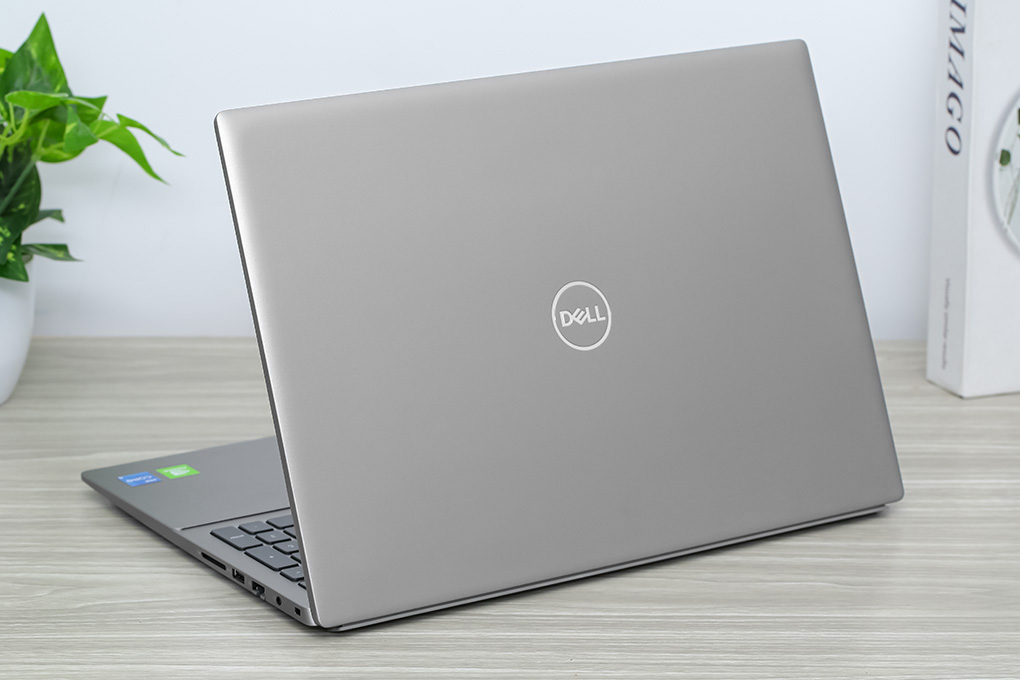 DELL Vostro 5620: Core i5 1240P/16G/512G/16in FHD+/MX570/còn BH 13th ...