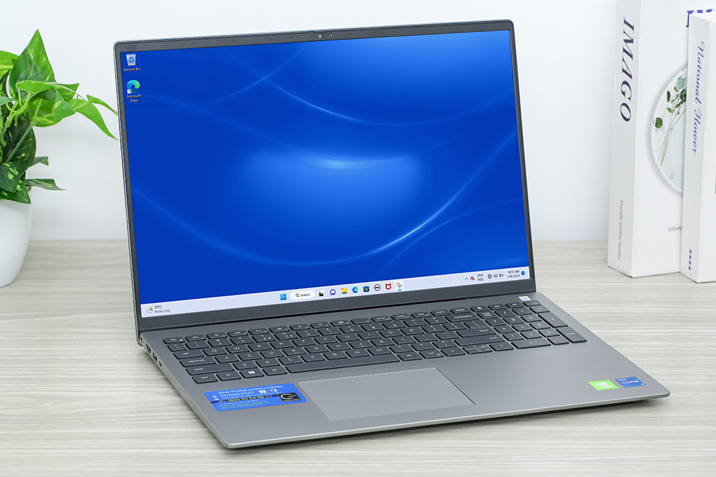 DELL Vostro 5620: Core i5 1240P/16G/512G/16in FHD+/MX570/còn BH 13th ...