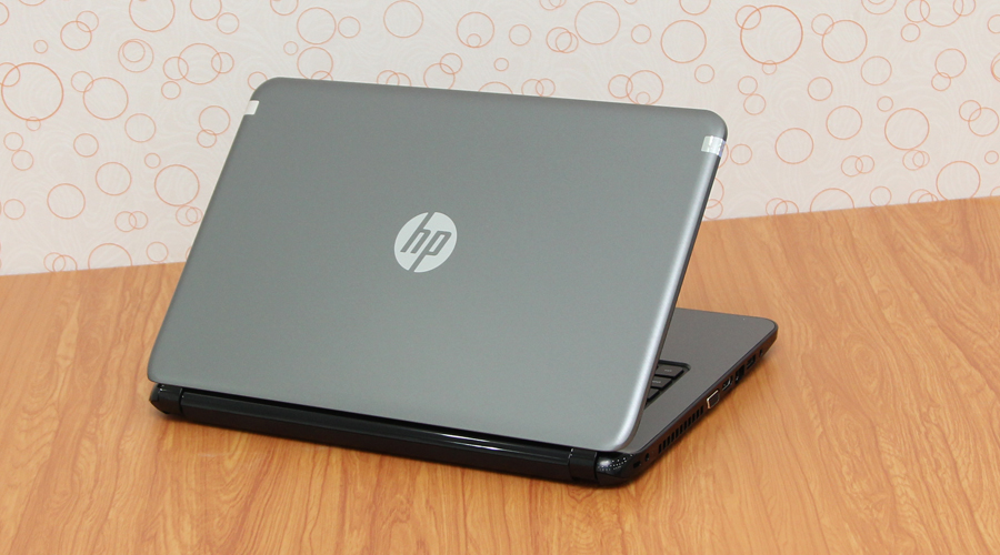 So sánh chi tiết Laptop Laptop HP Mini 110 với HP 14 r068TU i3-4030U/4G ...