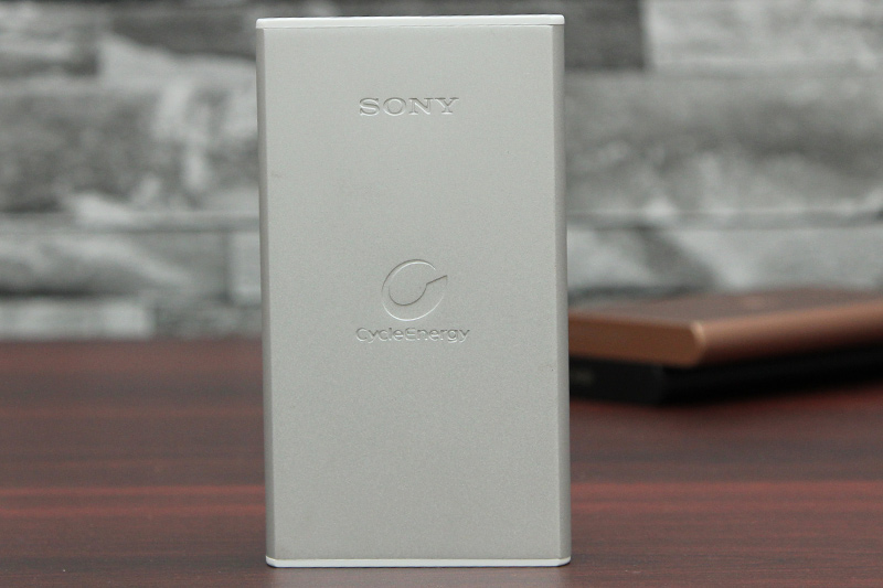 Sạc dự phòng Sony 5000mAh Polymer CP-S5 | Thegioididong.com