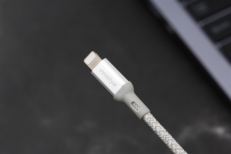 Cáp Type C - Lightning MFI 1.5m Innostyle Powerflex ICL150AL