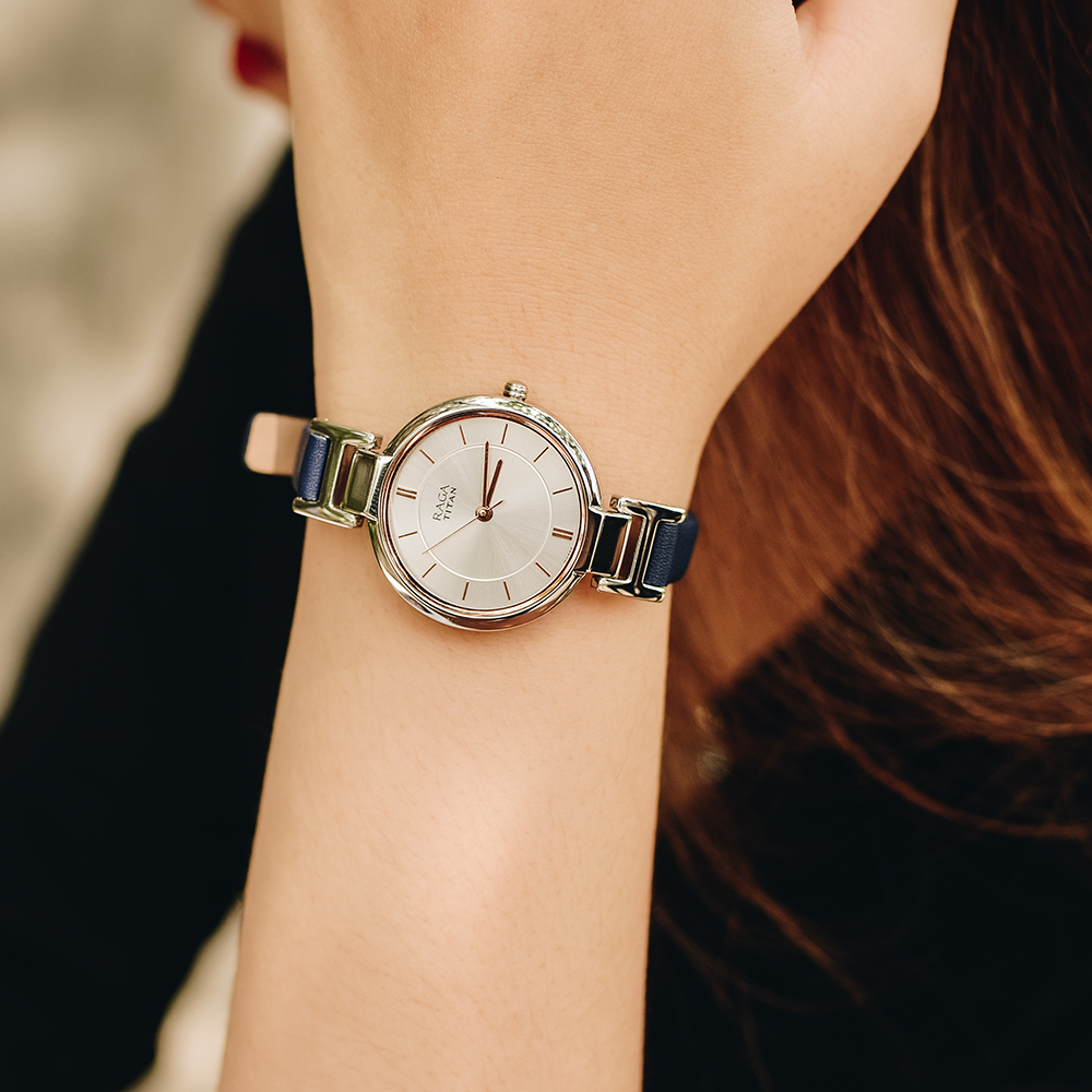 Đồng hồ Nữ Titan 2608SL01, chính hãng, giá rẻ, mẫu mã mới