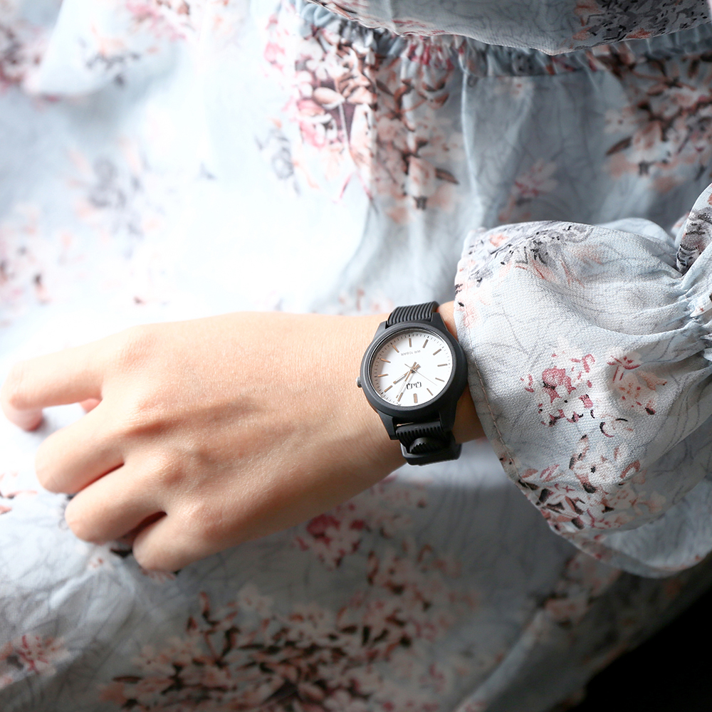 Đồng hồ Nữ Q&Q VS13J003Y giá rẻ, chính hãng