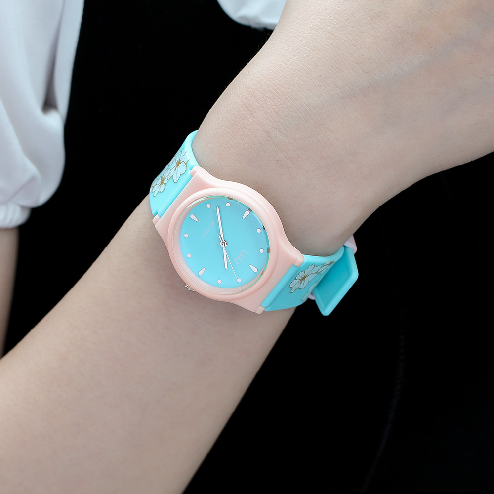 Đồng hồ Q&Q 34 mm Nữ V06A-009VY giá rẻ, chính hãng