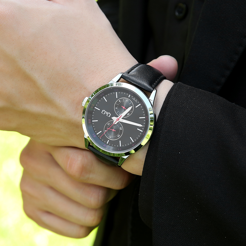 Đồng hồ Q&Q 42 mm Nam A11A-002PY chính hãng, giá rẻ