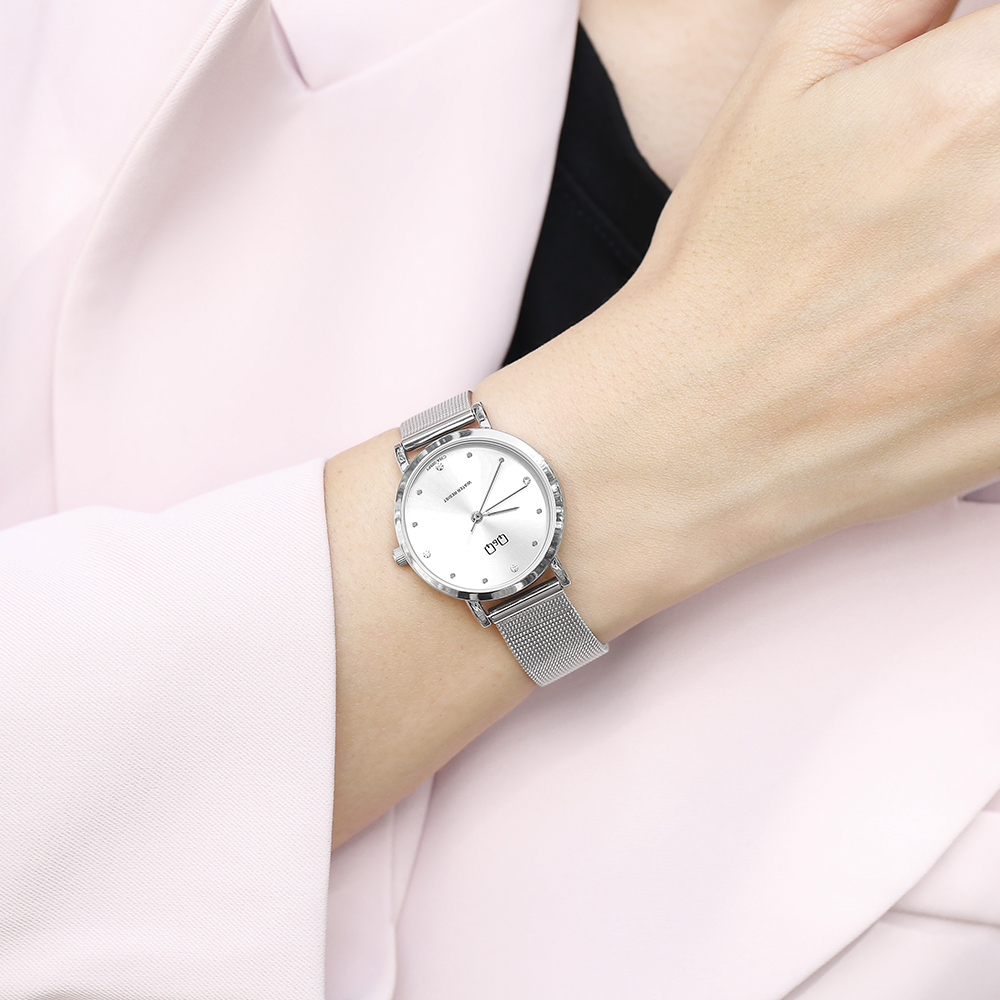 Đồng hồ Q&Q 30,5 mm Nữ C35A-005PY chính hãng, giá rẻ