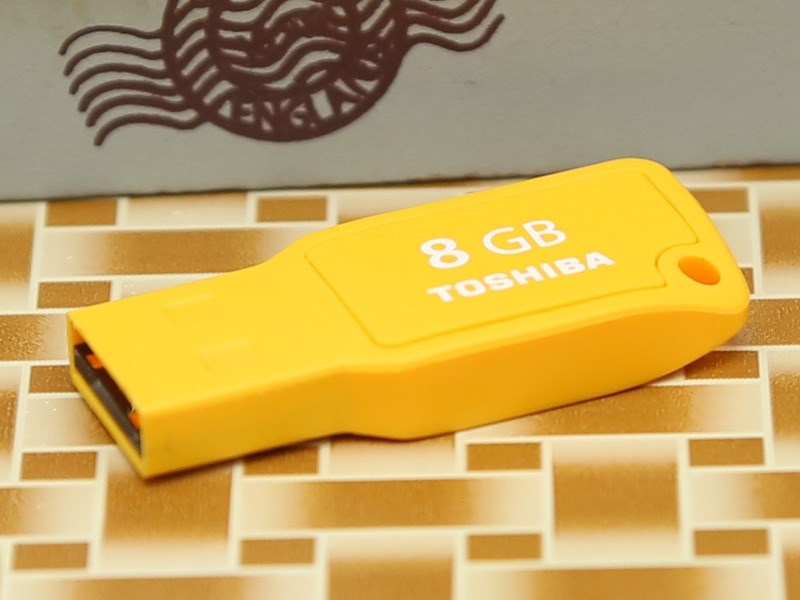 USB Toshiba MIKAWA 8GB 2.0 - Cập nhật thông tin, hình ảnh, đánh giá