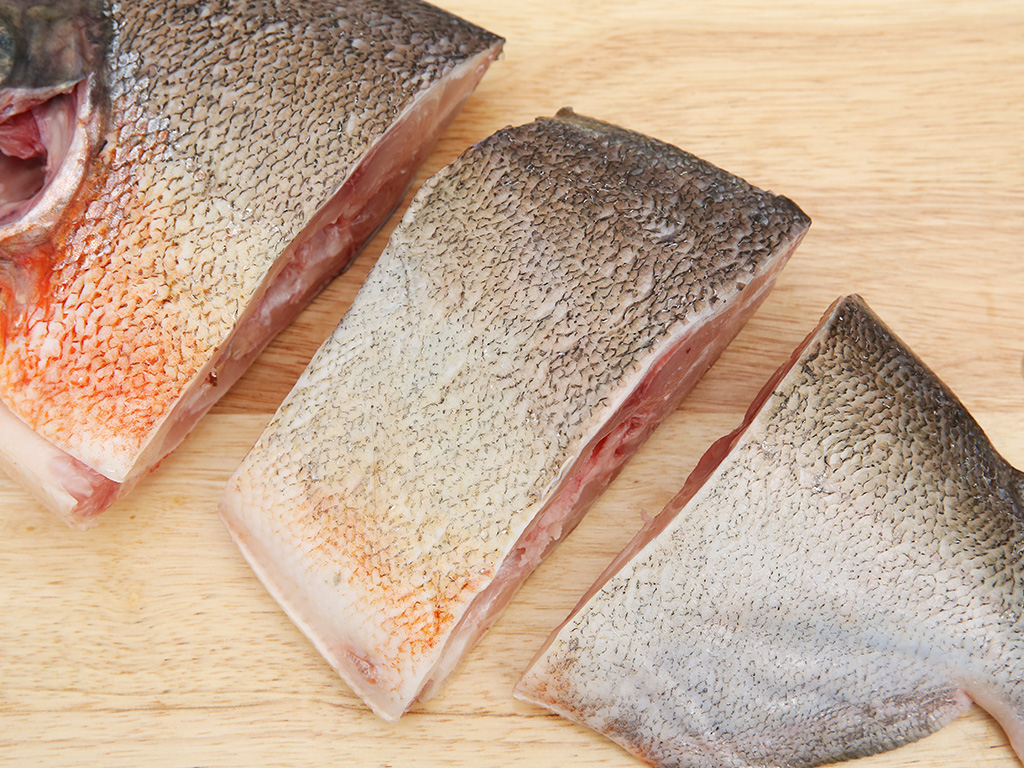 Cá chim đen làm sạch giá rẻ tại Bách hoá XANH