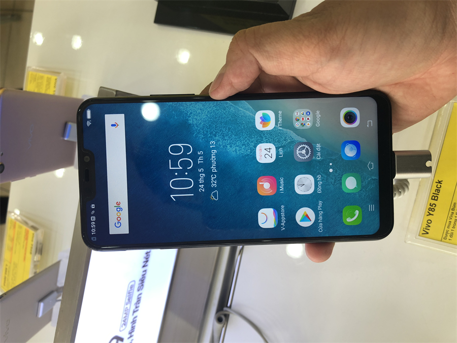 Vivo V9 - chính hãng, trả góp 0% | Thegioididong.com