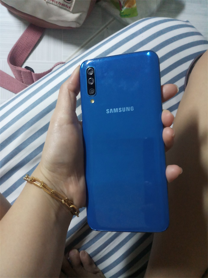 Samsung Galaxy A50 64GB | Giá rẻ, chính hãng, nhiều khuyến mãi