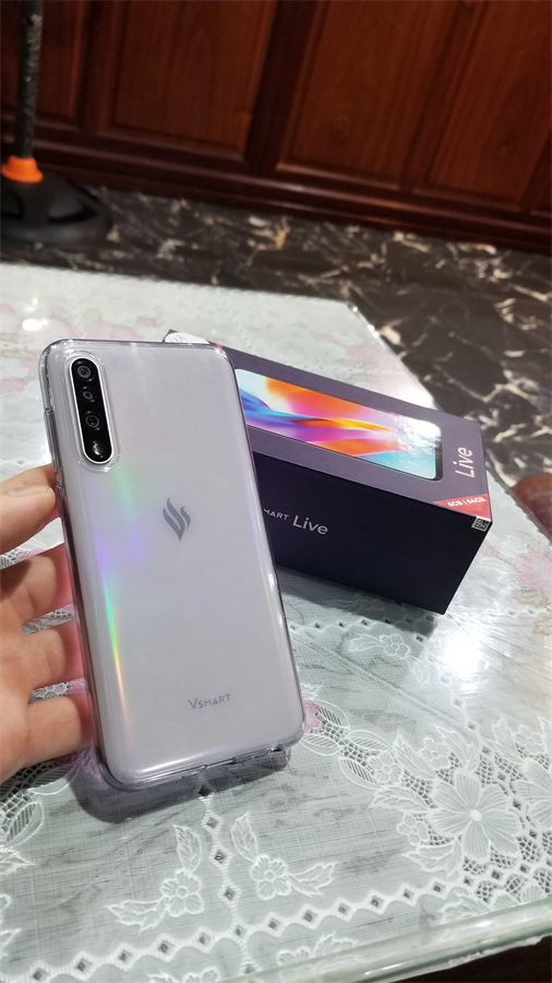 Vsmart Live (6GB/64GB) | Giá rẻ, có trả góp, nhiều khuyến mãi