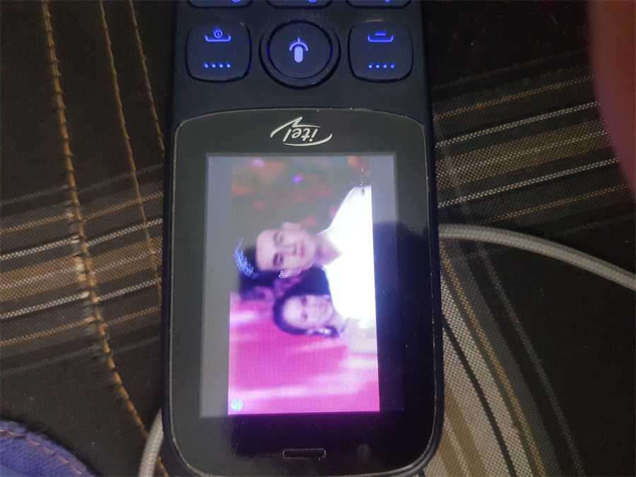 Mua Itel it9200 4G - Chính hãng, giá rẻ, giao hàng tận nơi