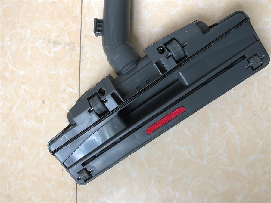 Máy hút bụi công nghiệp Hitachi CV-950F WR - giá tốt