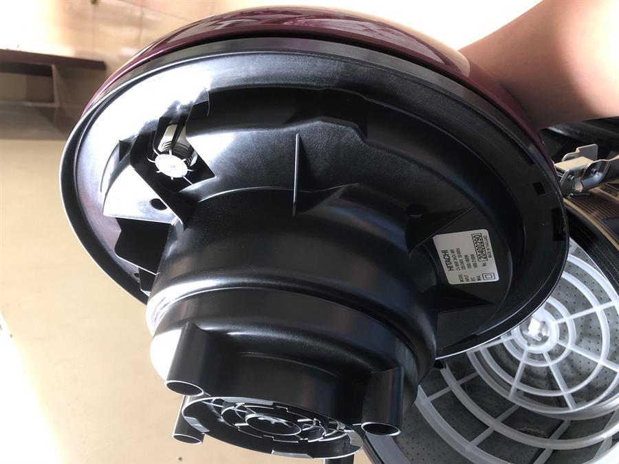 Máy hút bụi công nghiệp Hitachi CV-950F WR - giá tốt